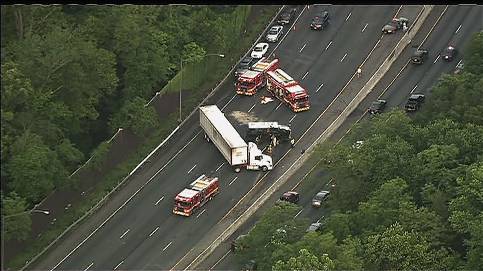 Inner Loop in Silver Spring reopens after truck crash | wusa9.com