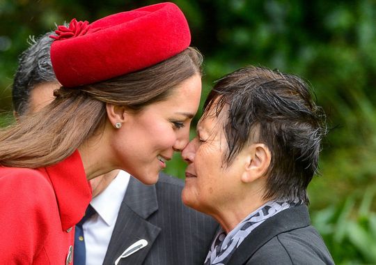Will and Kate say hello the Maori way - with noses | wusa9.com
