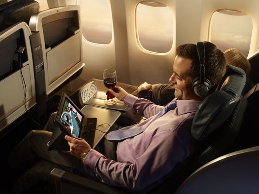 Seven apps to tackle in-flight boredom | wusa9.com
