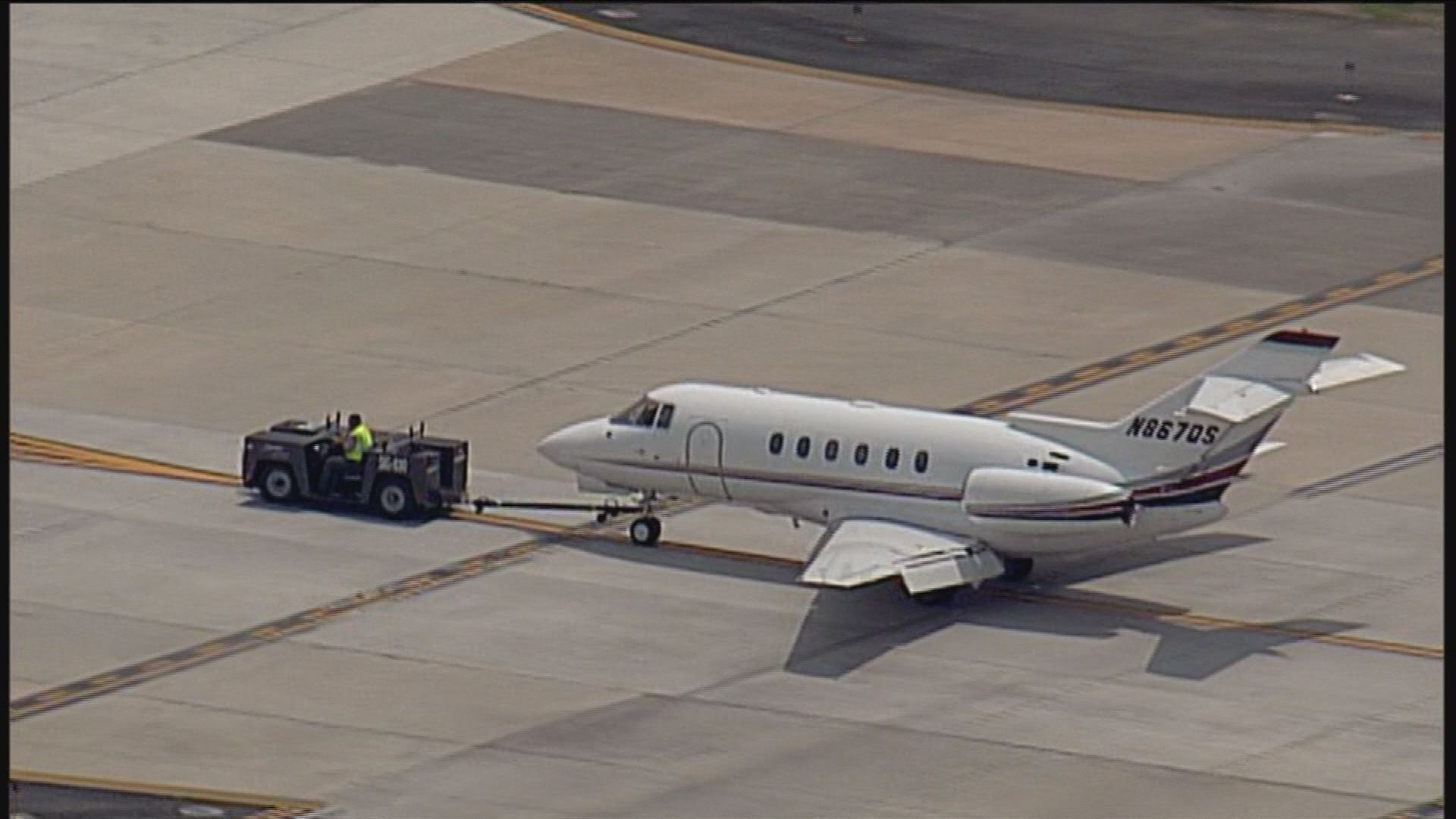 Hit by a bird, private jet gets emergency landing at Dulles | wusa9.com