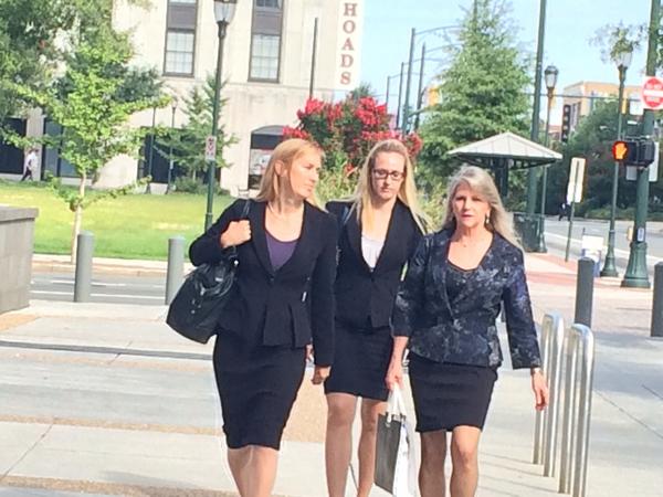 FBI: McDonnells had over $90K in credit card debt | wusa9.com