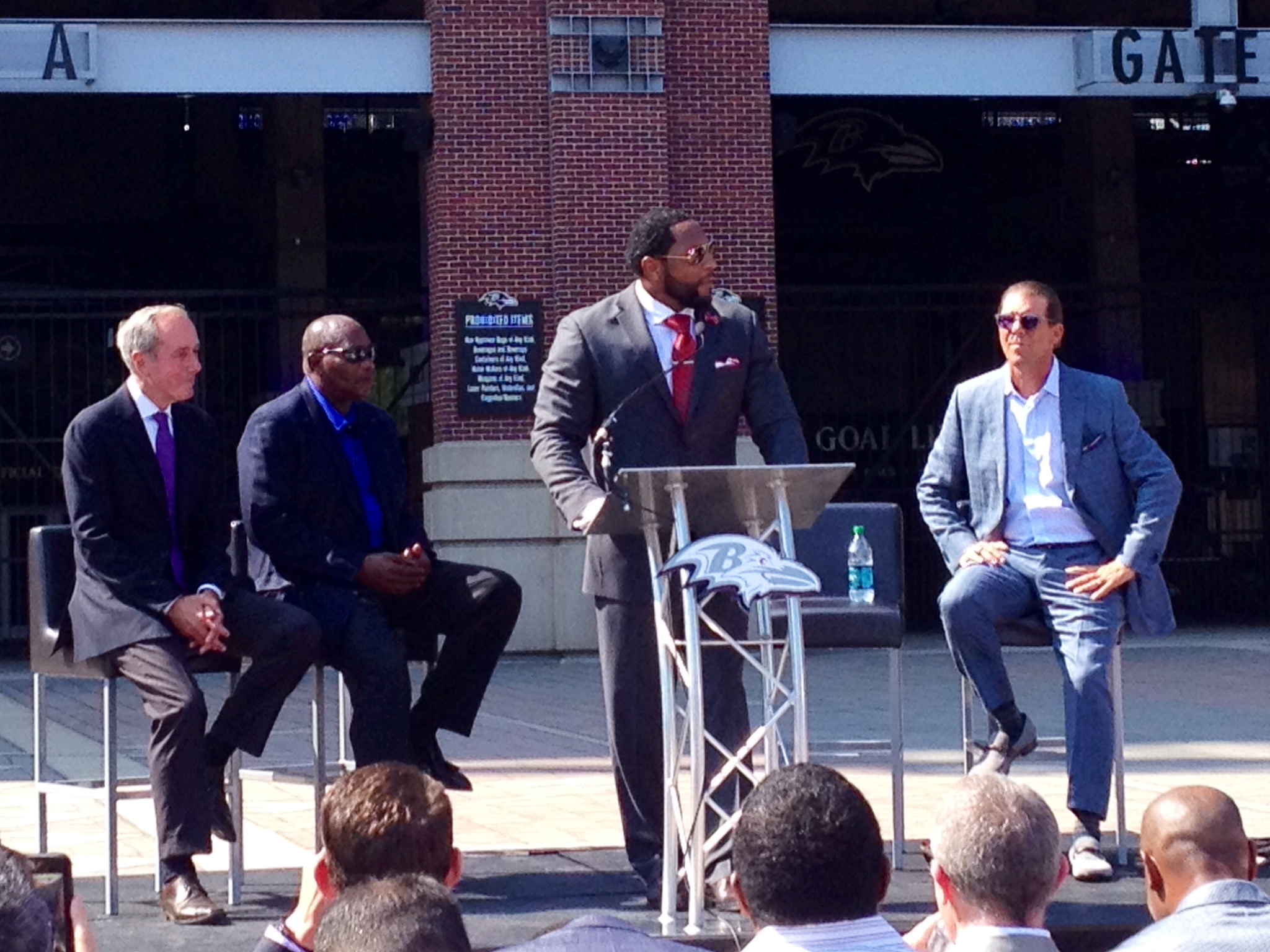 Ray Lewis has a message for Baltimore rioters | wusa9.com