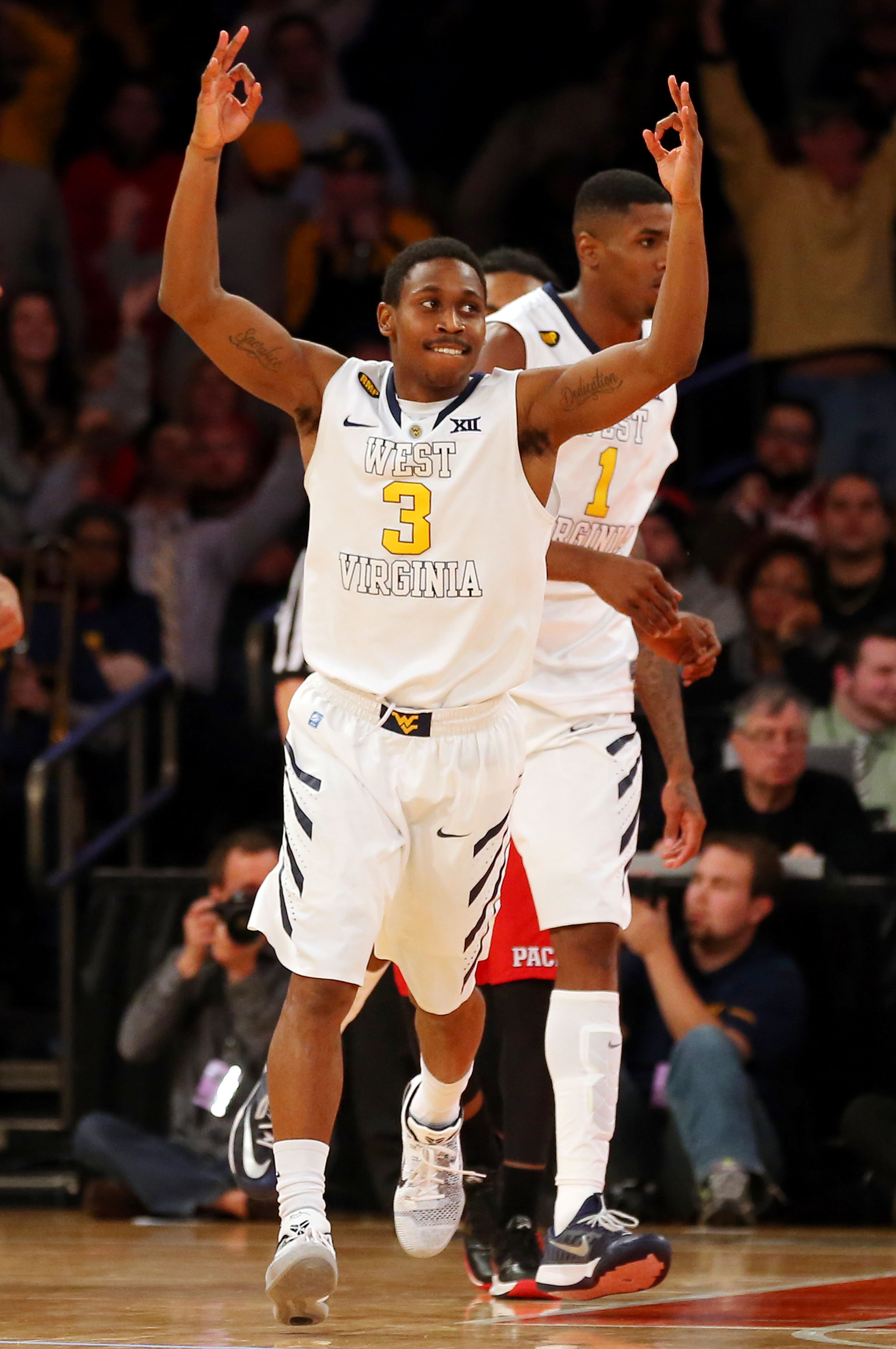 Staten leads No. 18 West Virginia over Wofford | wusa9.com