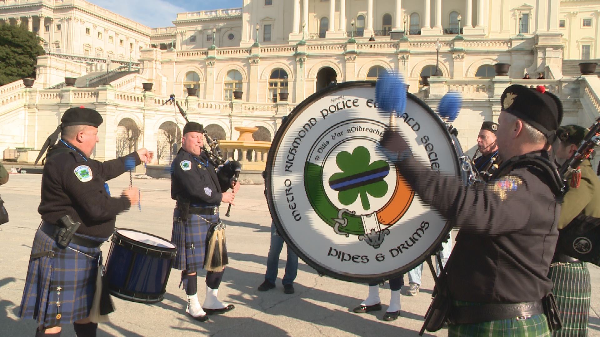 Hundreds march in DC to thank police for their service | wusa9.com