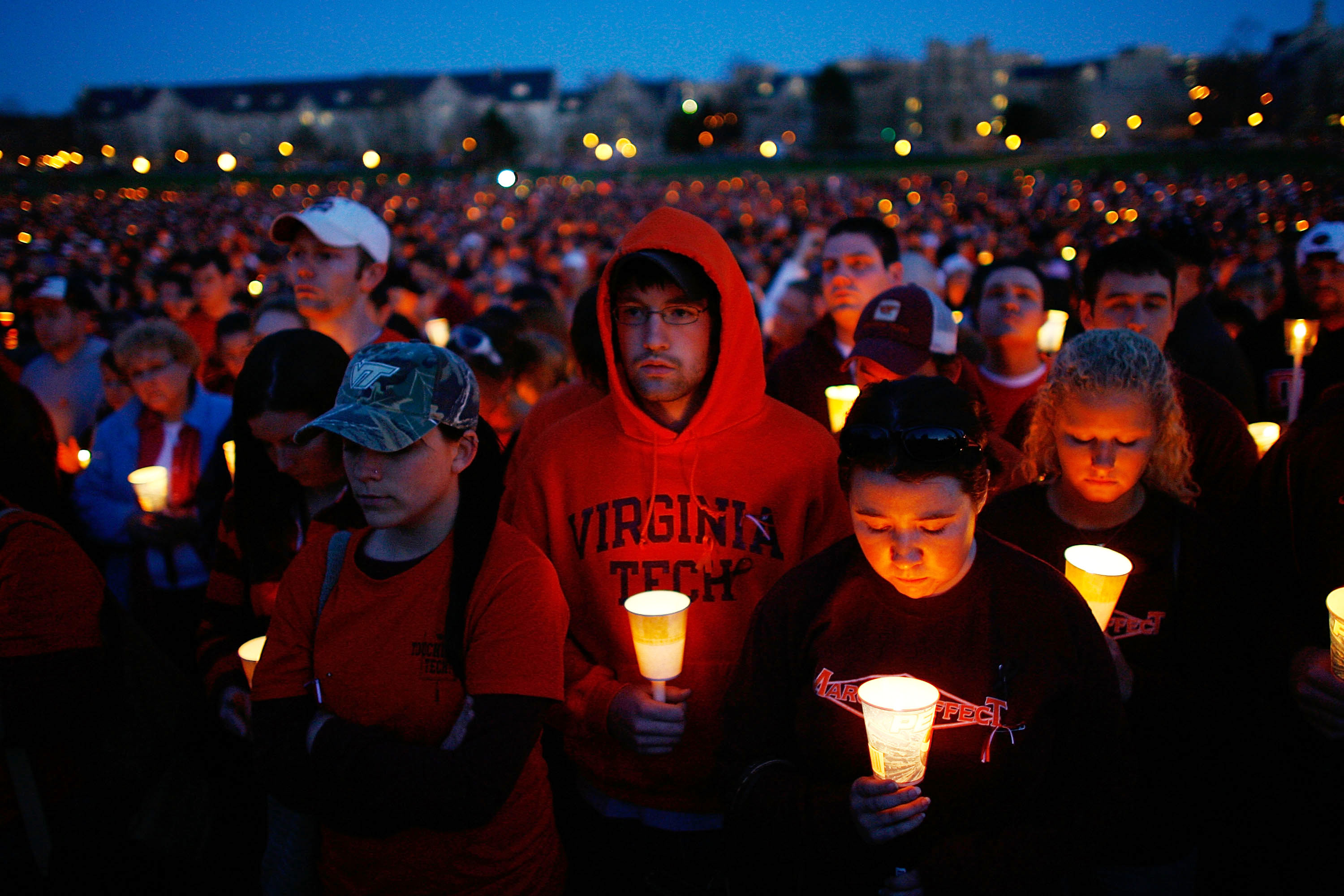 Virginia Tech honors 8th anniversary of shootings | wusa9.com