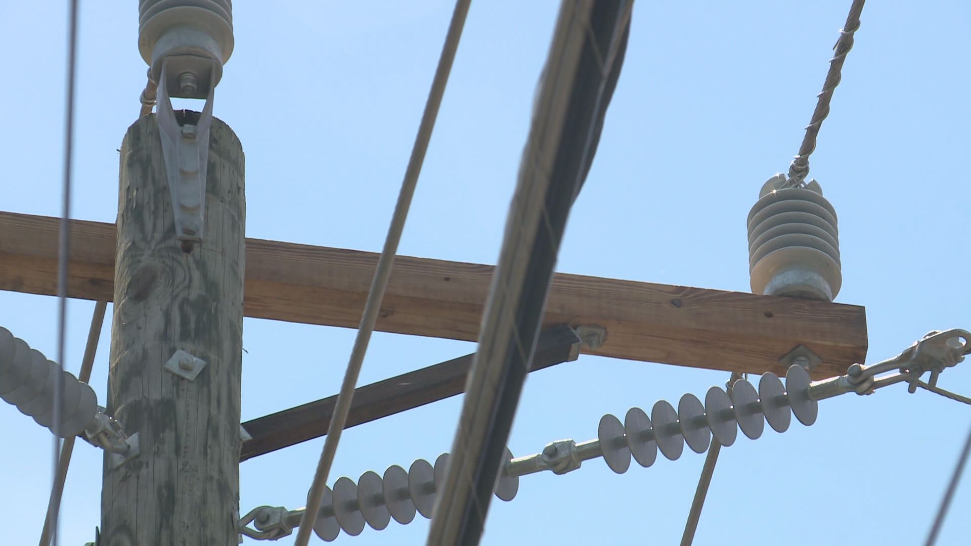 McLean woman shocked after utility pole explosion | wusa9.com