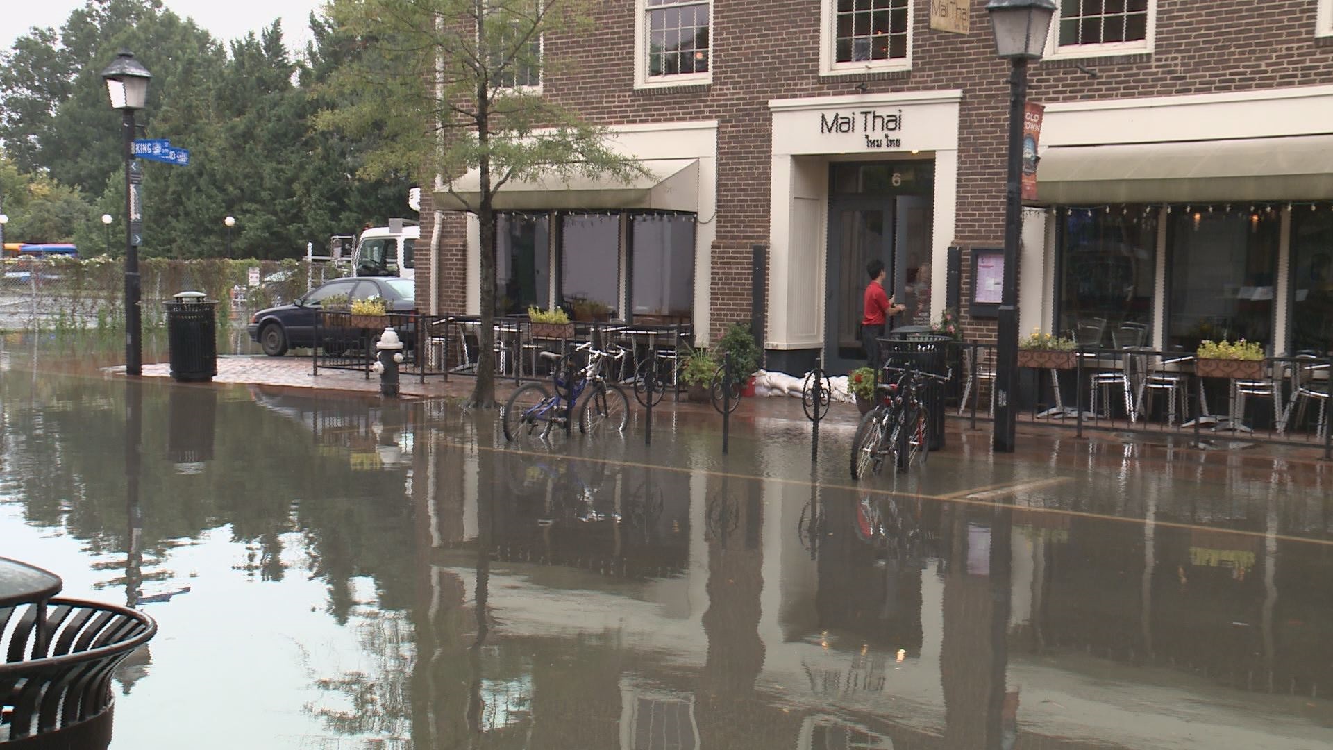 Old Town Alexandria floods after Friday's rain | wusa9.com