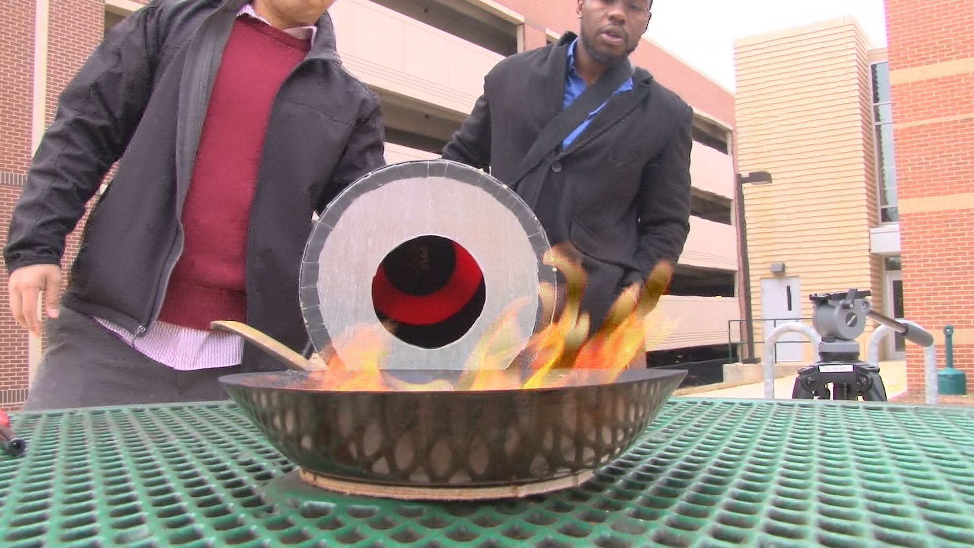 George Mason students extinguish fire with sound waves | wusa9.com