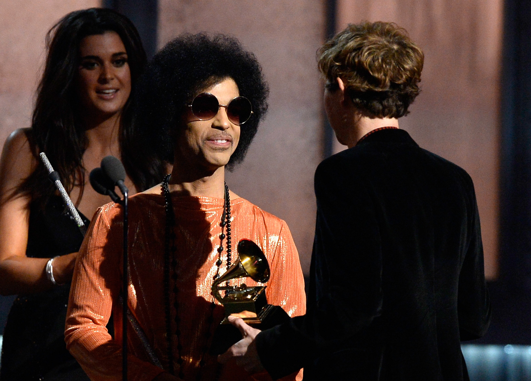 Prince to play concert for peace in Baltimore | wusa9.com