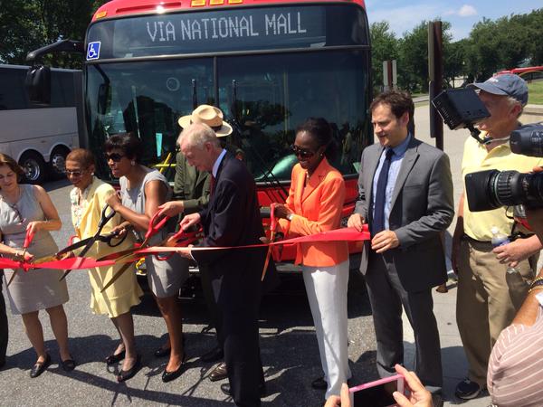 DC launches new Circulator bus route on National Mall | wusa9.com