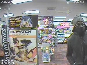 WATCH: Young boy tries to stop robbery with toy | wusa9.com