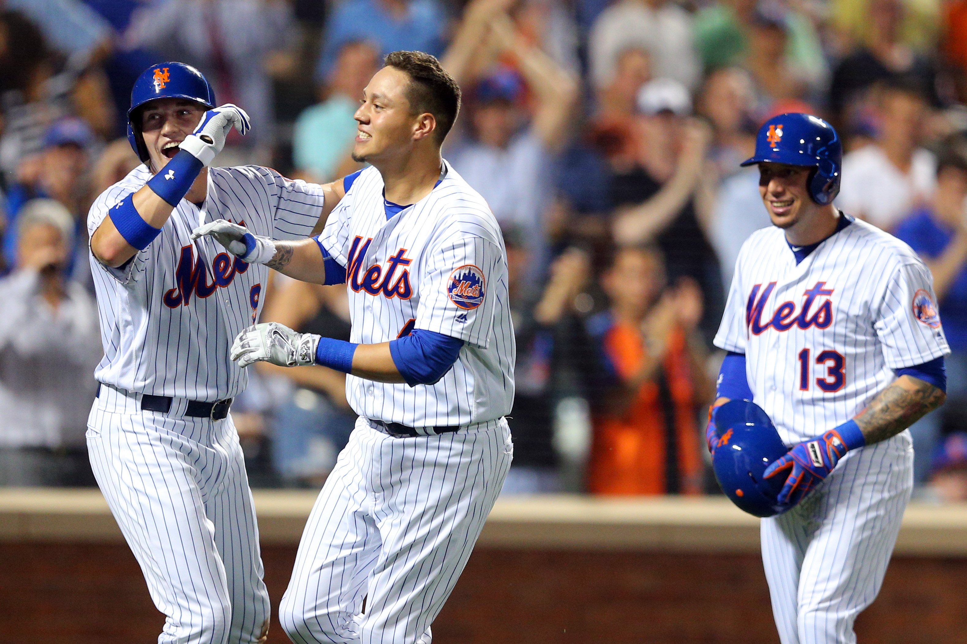 Flores, Mets rally past Nationals 9-7 in series opener | wusa9.com
