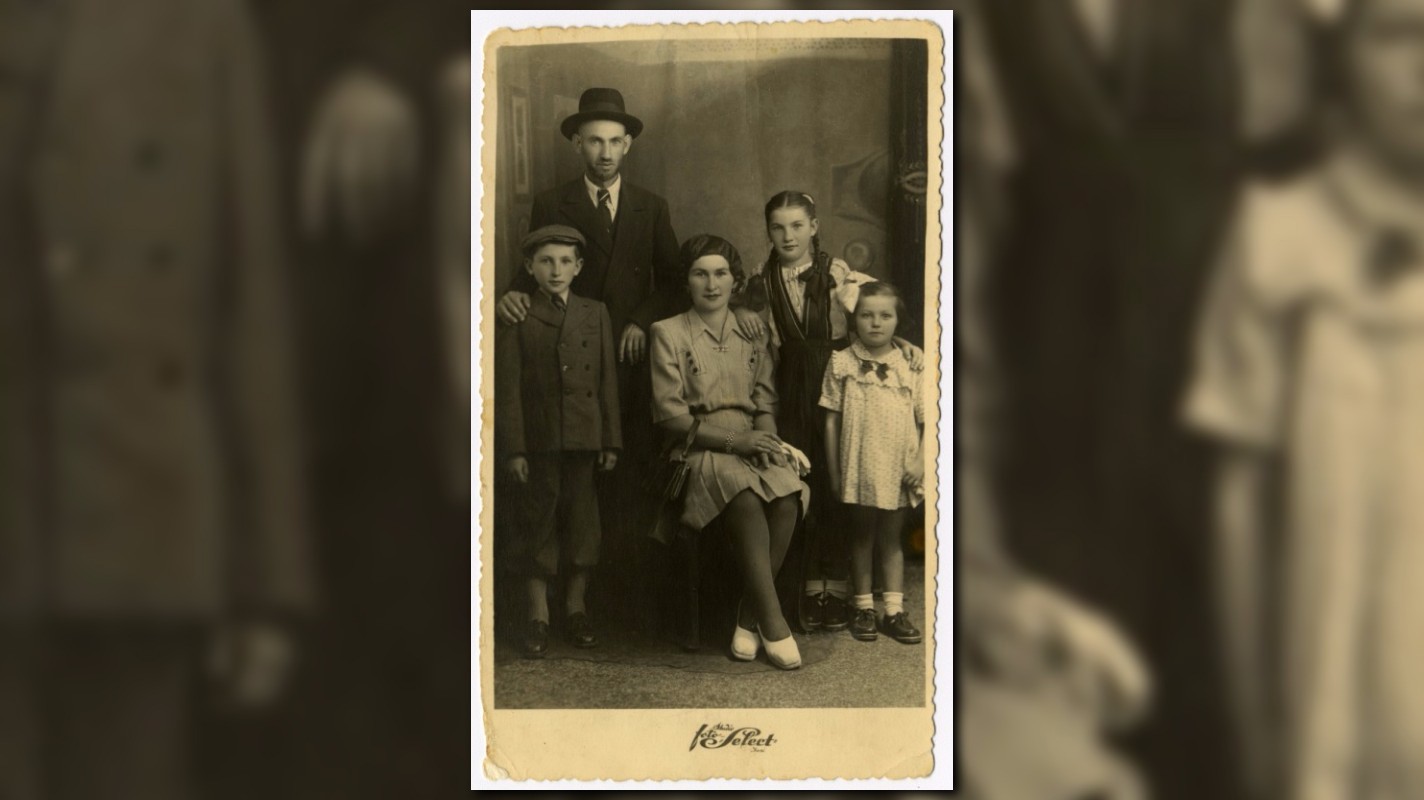 Silver Spring man recalls celebrating Hanukkah during Holocaust | wusa9.com