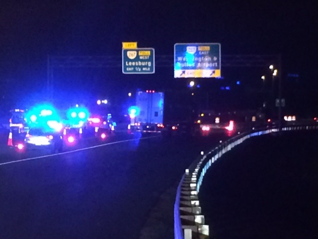 Two ejected, one killed in DUI crash near Dulles Airport | wusa9.com