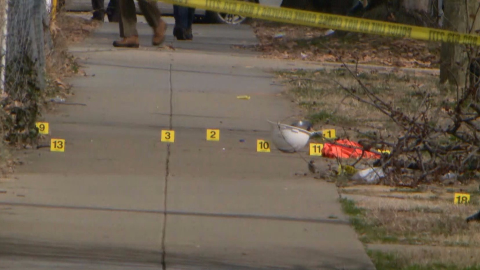 Masked man shoots two construction workers in SE DC | wusa9.com