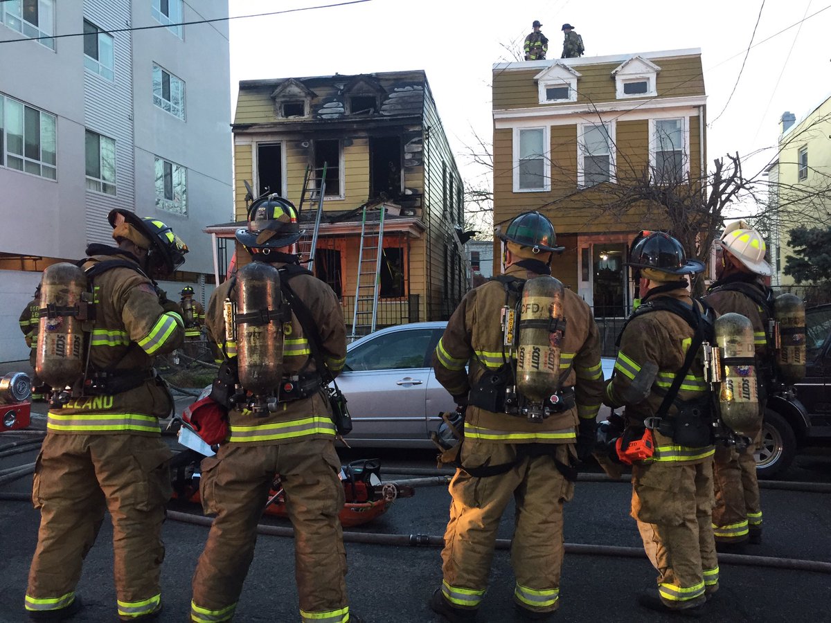 Firefighter safe & accounted for in DC house fire | wusa9.com