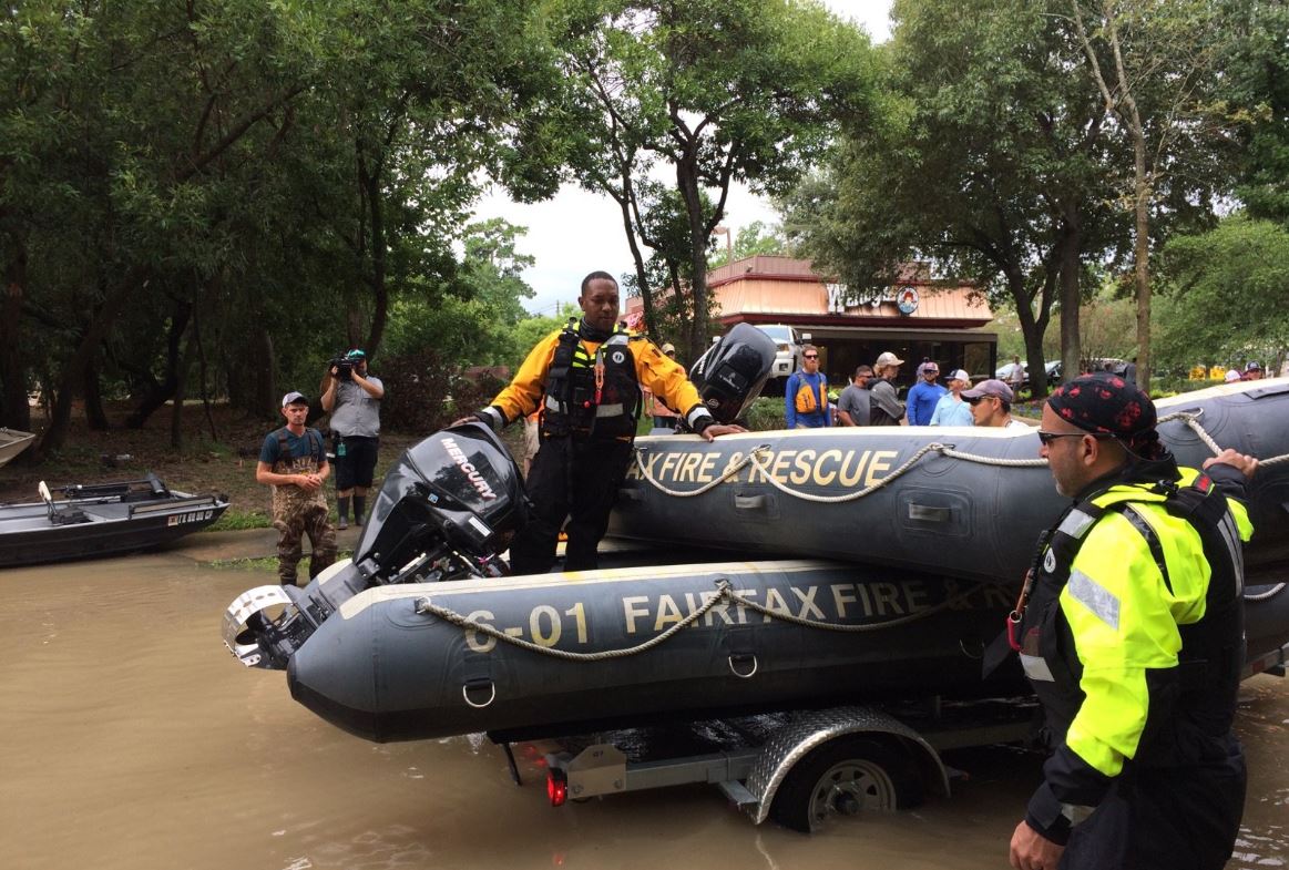 Swift water rescue team from Virginia arrives in Texas | wusa9.com