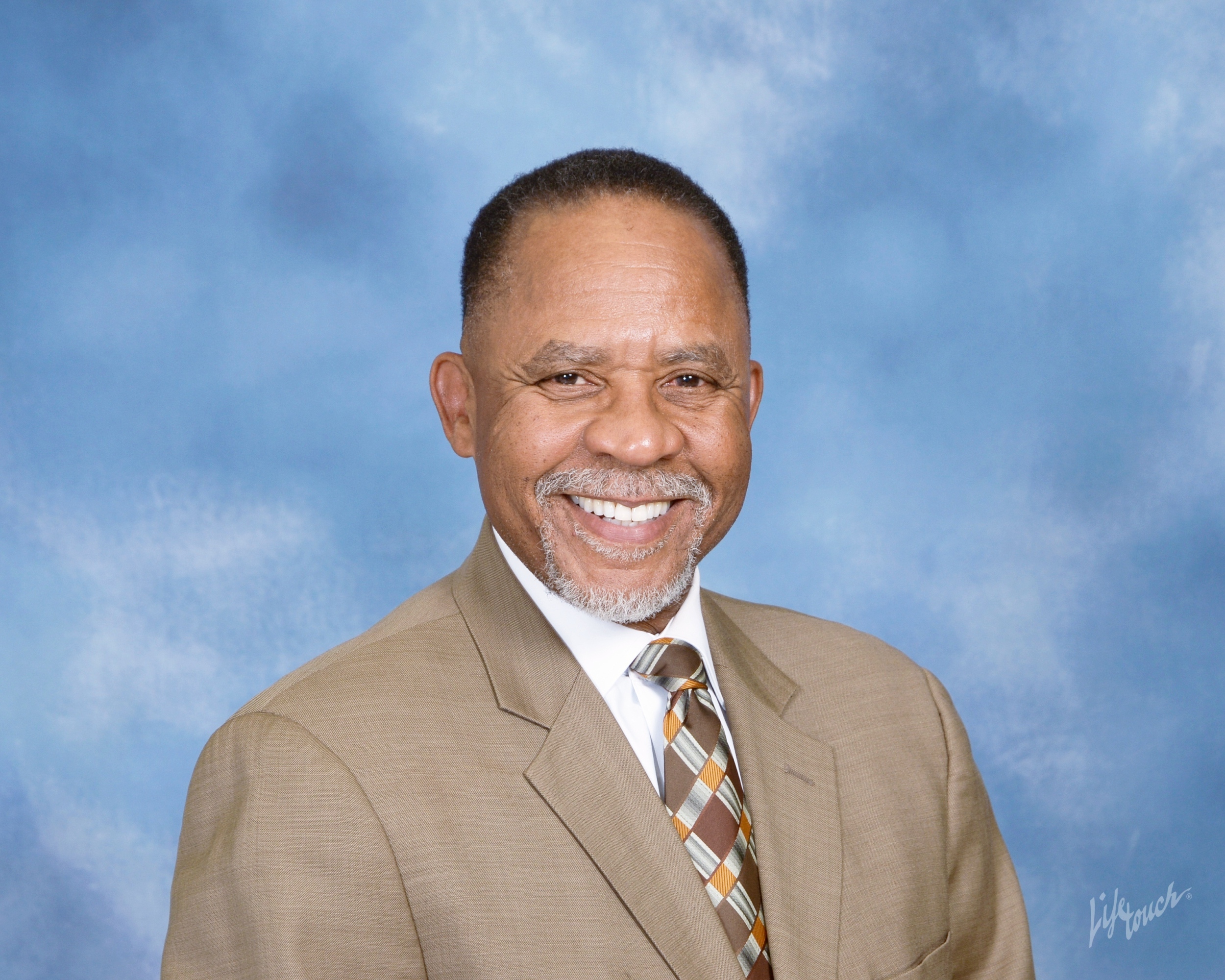 Meet Deacon Larry Donnell Harris Sr. | wusa9.com