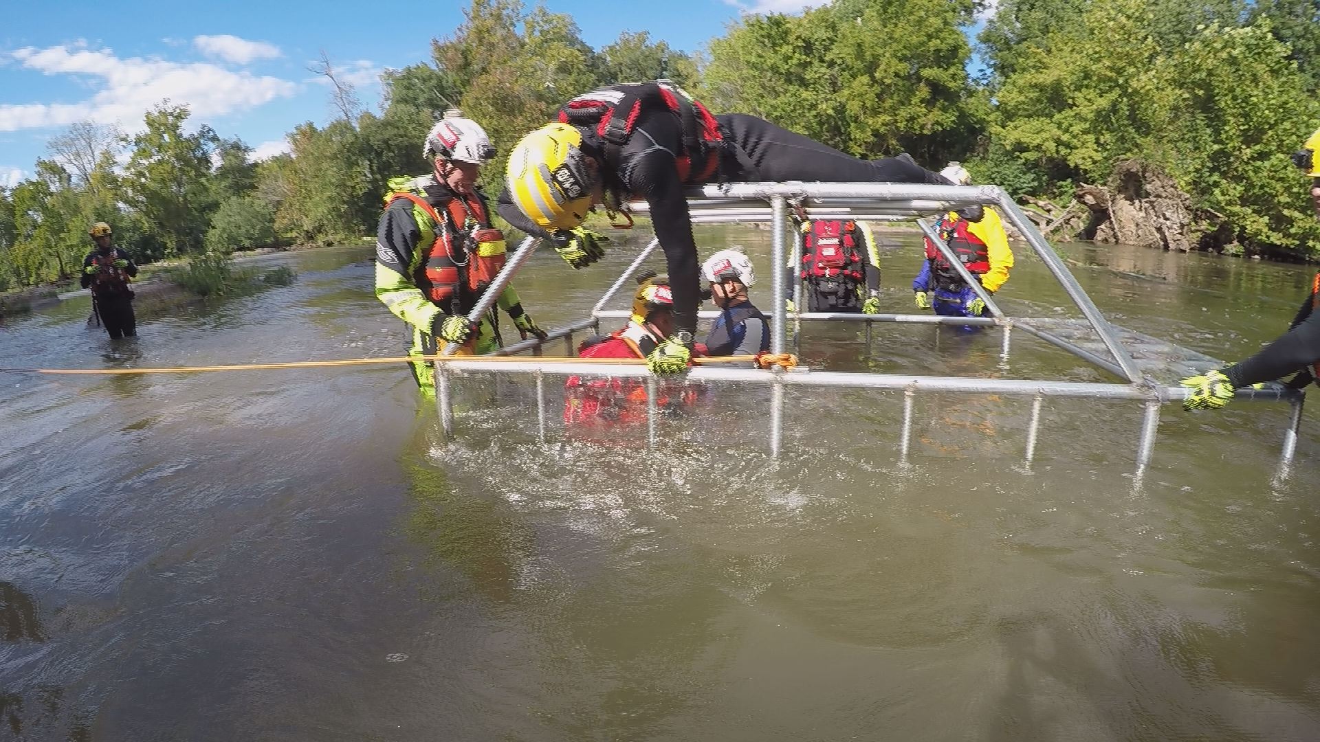 Loudoun swift water rescue team trains to save lives | wusa9.com