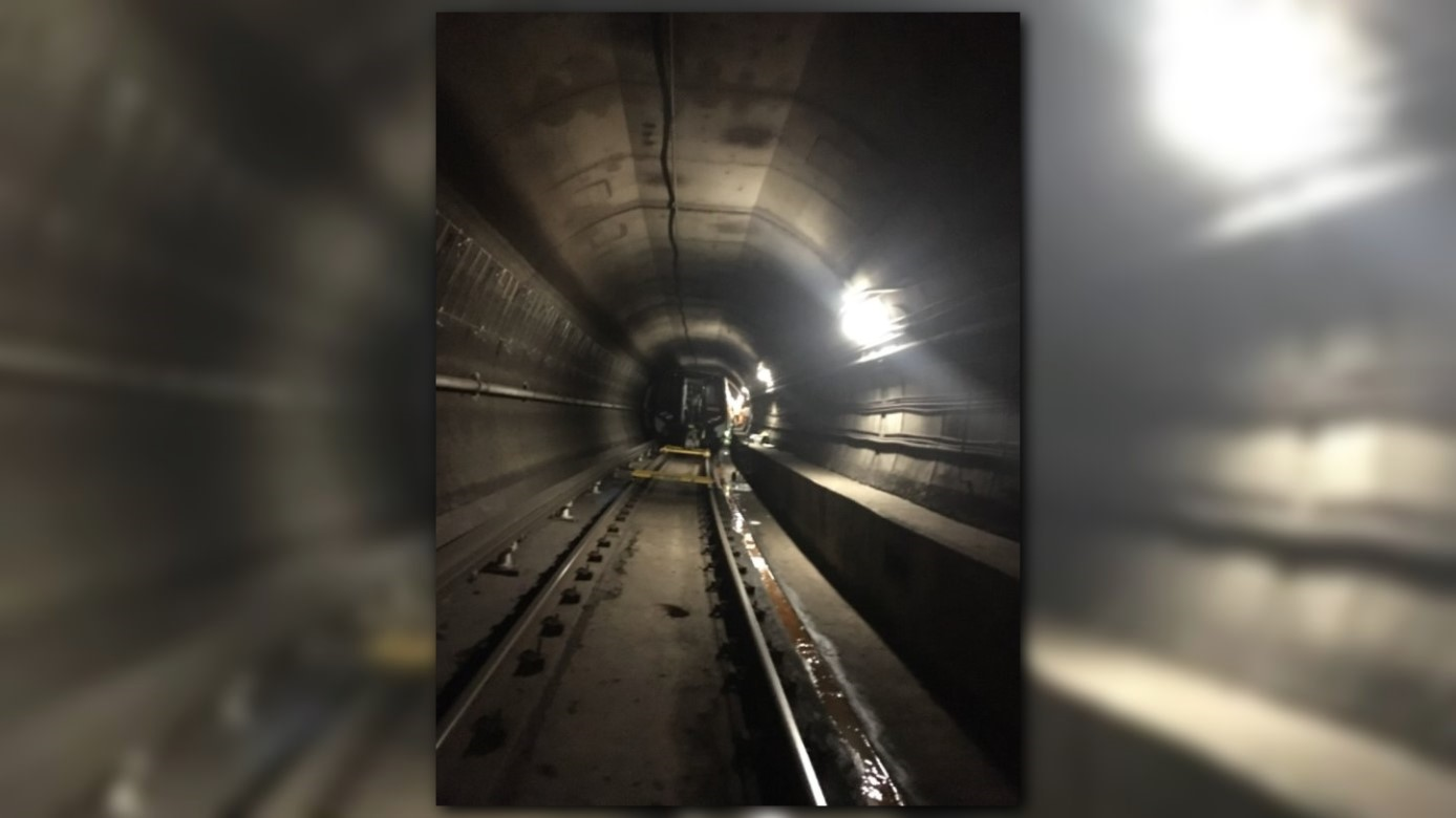 Metro stays slow Tuesday after derailment | wusa9.com